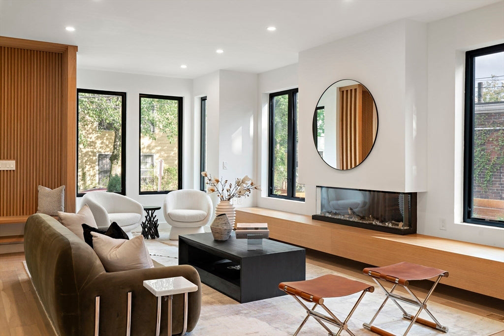 Sottile Floating Vanity in White Oak | Project Showcase by Studio [id] – O&N Floating Vanity