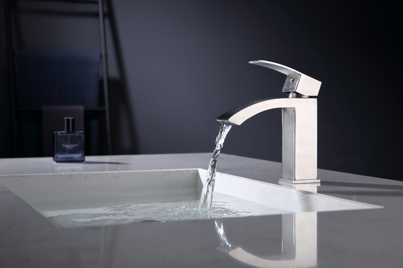 O&N Angular Rounded Single Lever Faucet (Black/Chrome/Brushed Nickel ...